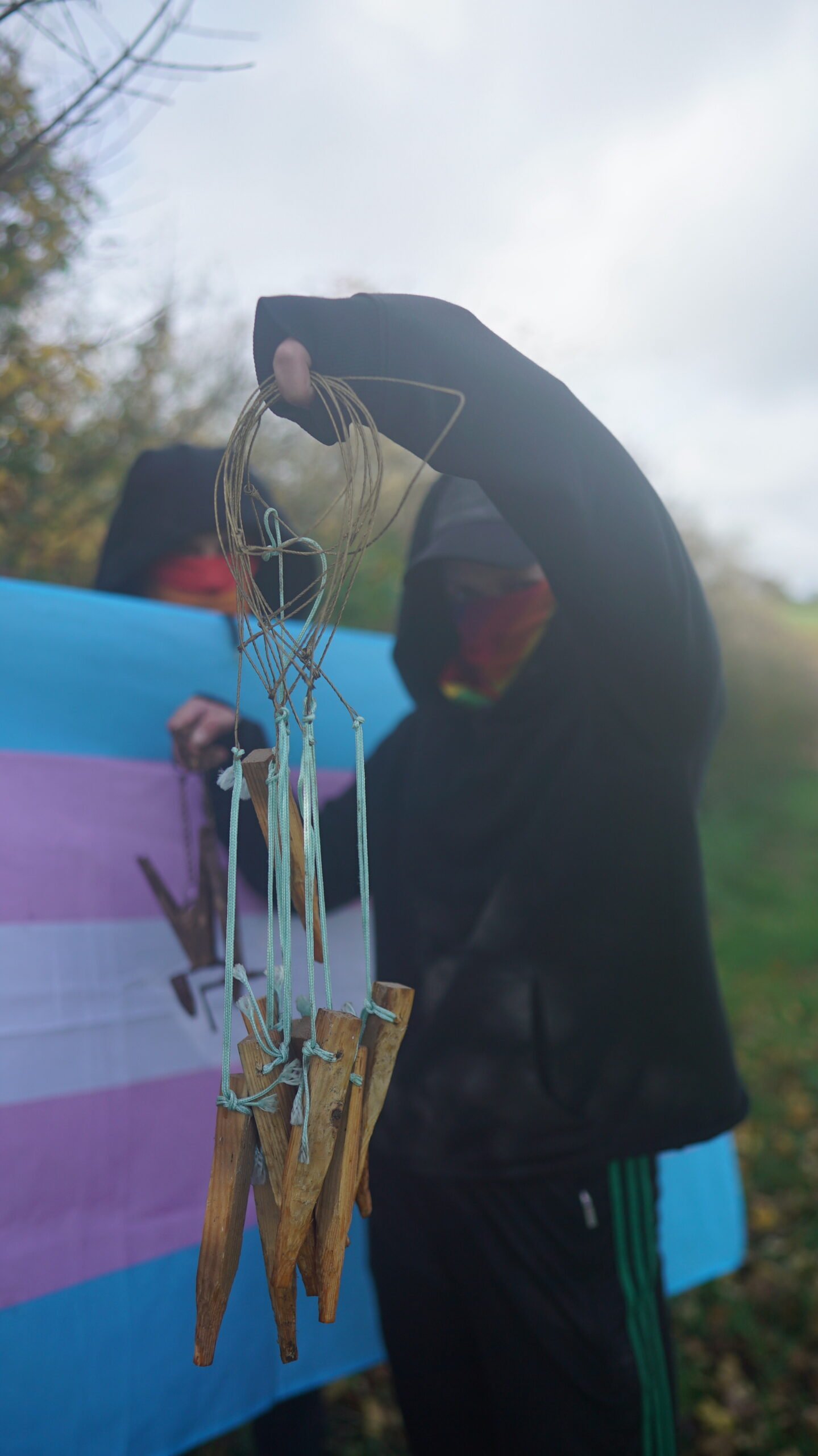 GAYS AGAINST TRAPS DESTROY A HUNTING CABIN AND SMASH THE TRAPS INSIDE ...